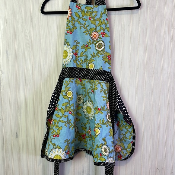 pretty snazzy | Kitchen | Pinup 5s Style Reversible Apron | Poshmark
